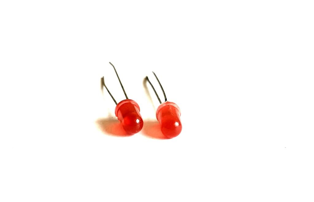 5mm LED Emitting Diode Red Color LED (100PCs)