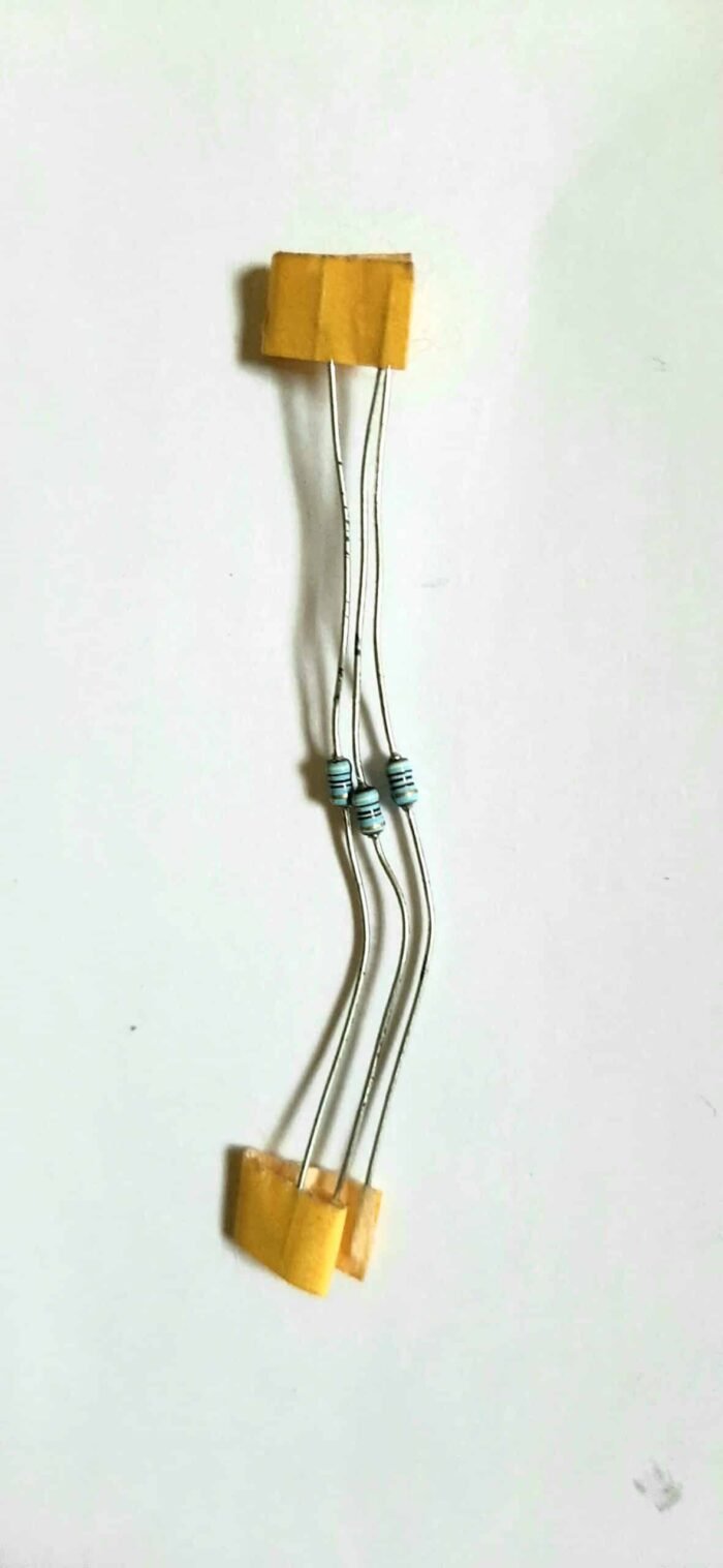 100 Ohm SMD Resistor (101) 0.25W Size 1206 - 100Pcs